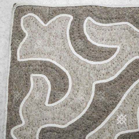 Shyrdaks Kyrgyz national handmade carpets. Delivery from Kyrgyzstan all ...